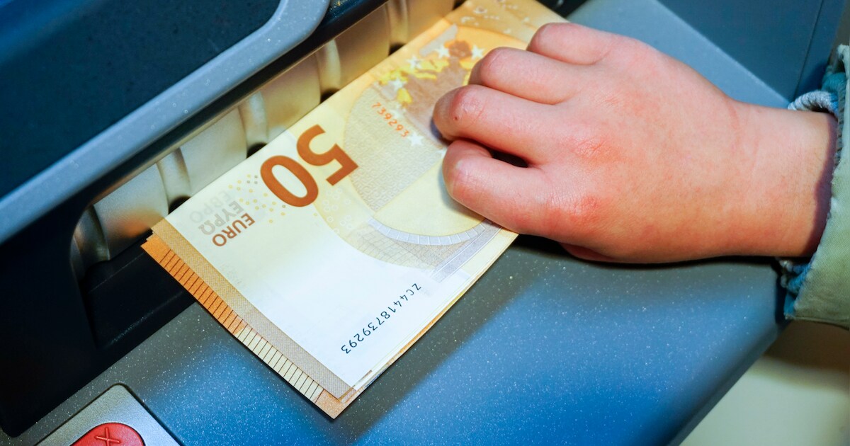 Europa wil afhalingen van cash geld in supermarkten ook zonder aankoop ...