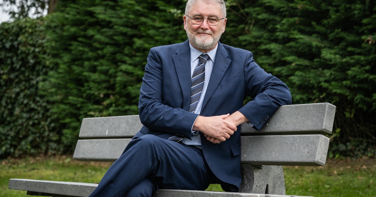 INTERVIEW. Lode Vereeck (58) trekt de Antwerpse Kamerlijst voor Vlaams Belang: “Het VB is géén ...