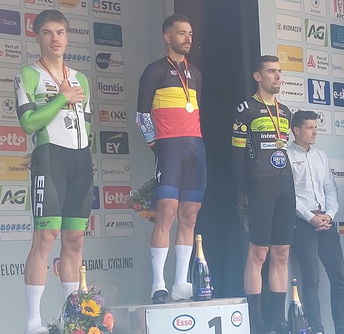 Van Breussegem sneller dan Oost-Vlaams tijdritkampioen Notebaert: “Zo’n ...