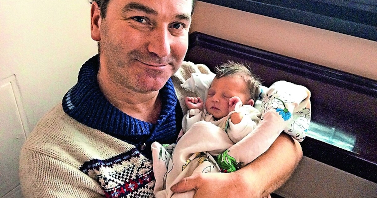 Maarten Bosmans adopteert z’n Tsjechische pluskind: “Tomasek draagt nu ...