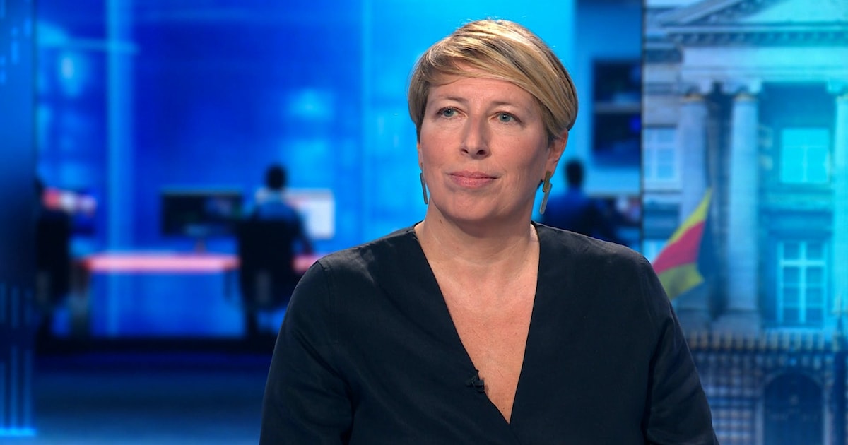 Gennez (Vooruit) wil niet raken aan loonindexering en wil pensioenbonus ...