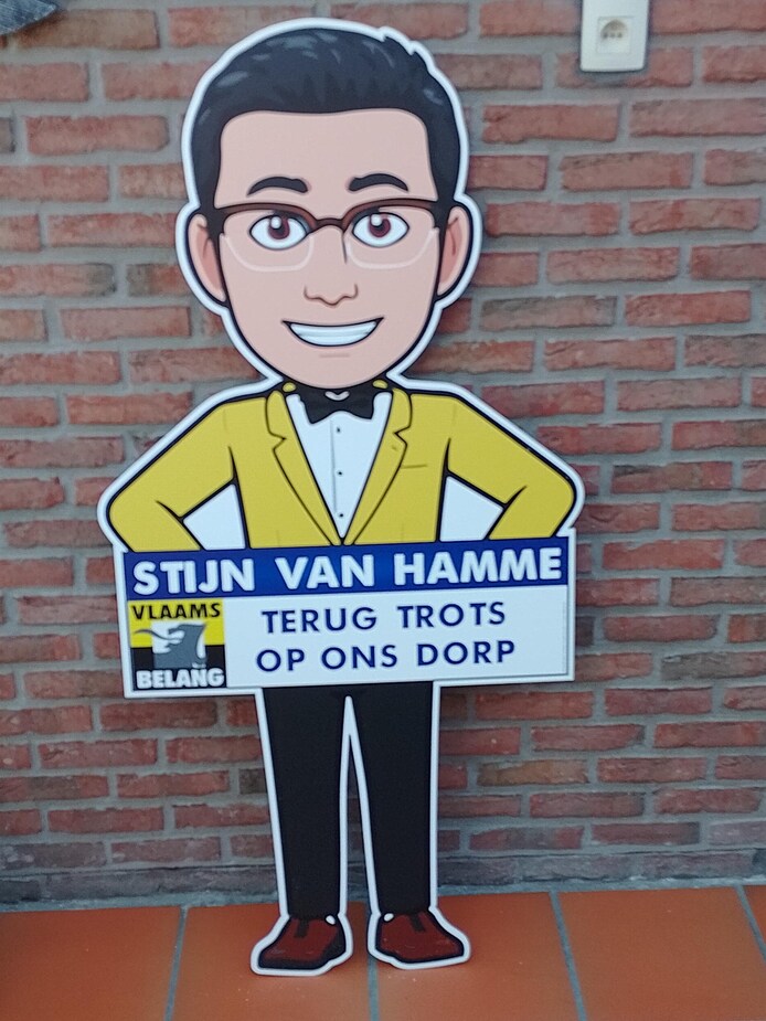 Vlaams Belang heeft voor het eerst volle lijst in Assenede, en zet cartoon van lijsttrekker in ...