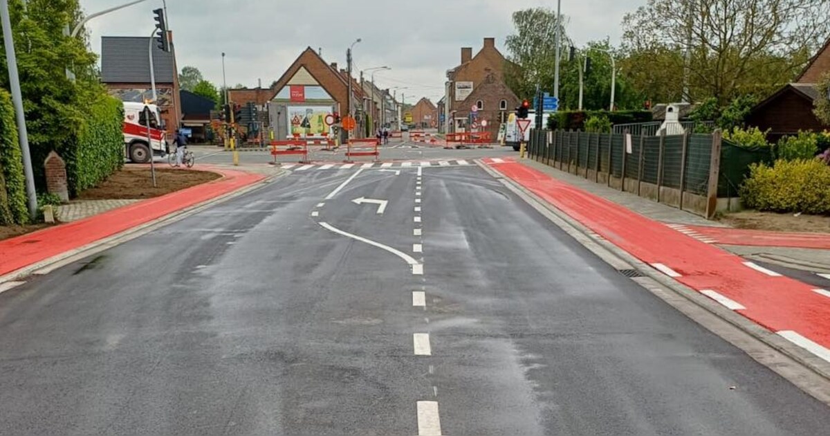 Kruispunt van de Jozef Duthoystraat-Desselgemseweg met Expresweg kreeg ...