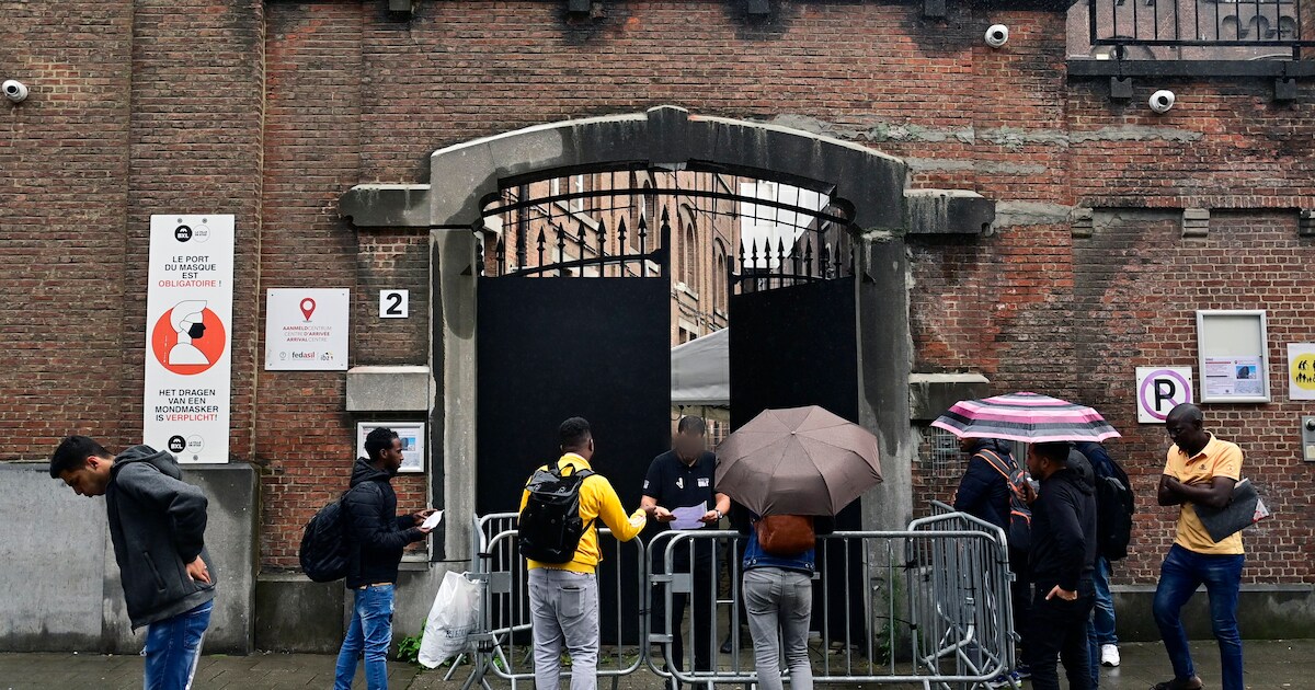 Fedasil in beroep tegen inbeslagname van 2,9 miljoen euro aan middelen: “Levert geen extra ...