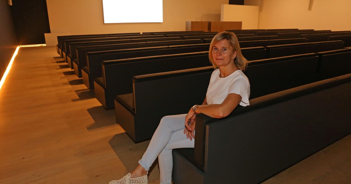 Rouwcentrum in voormalig tegelbedrijf | Merchtem | hln.be