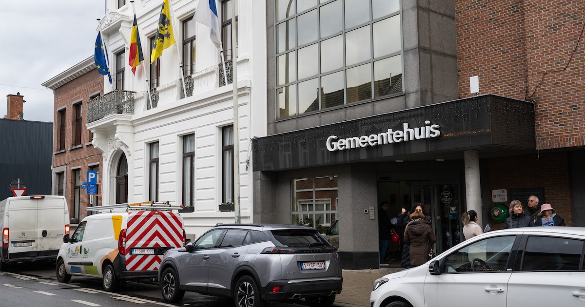 Dienst Burgerzaken sluit tijdelijk door geval van agressie | Boom | HLN.be