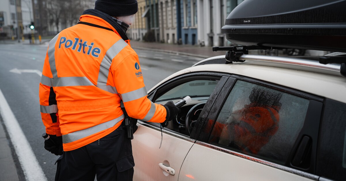 Poolse vrouw speelt rijbewijs kwijt na positieve ademtest | Leuven | hln.be