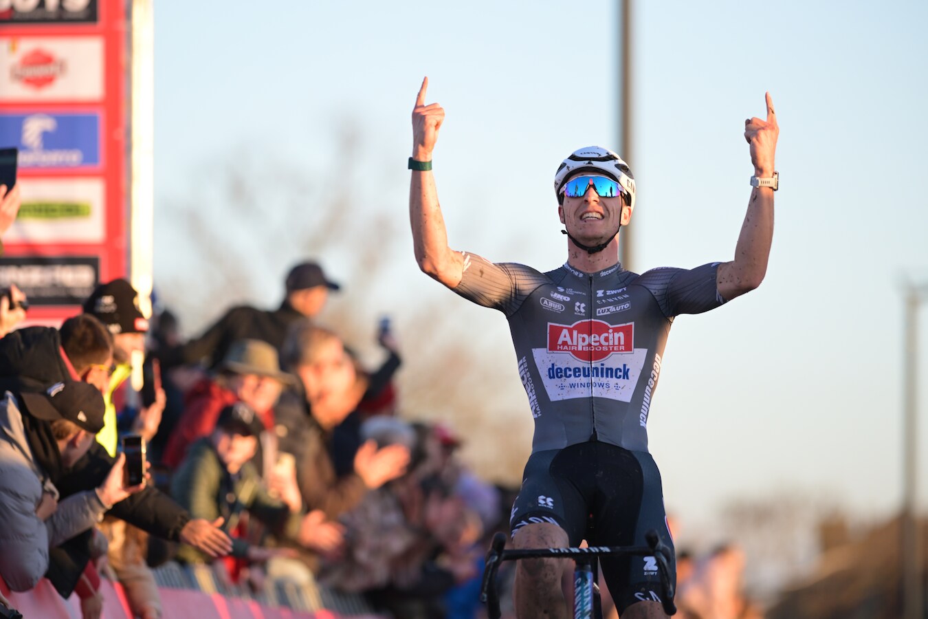 “We zullen zien wie nog het langst zal crossen...”: gevallen Michael ...