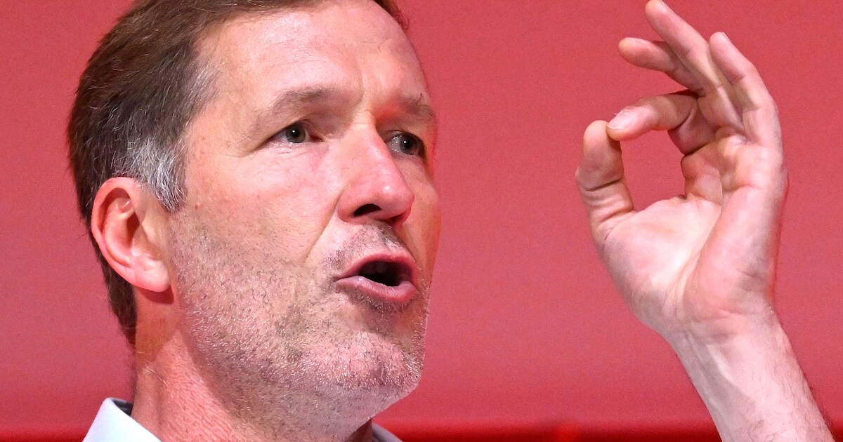 Paul Magnette herverkozen als voorzitter PS | Binnenland | HLN.be