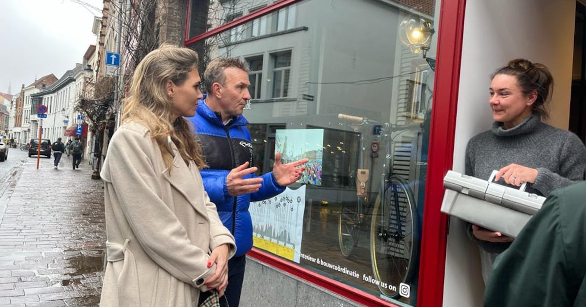 Johan Museeuw en Ine Beyen bekronen Charming House met mooiste Ronde ...