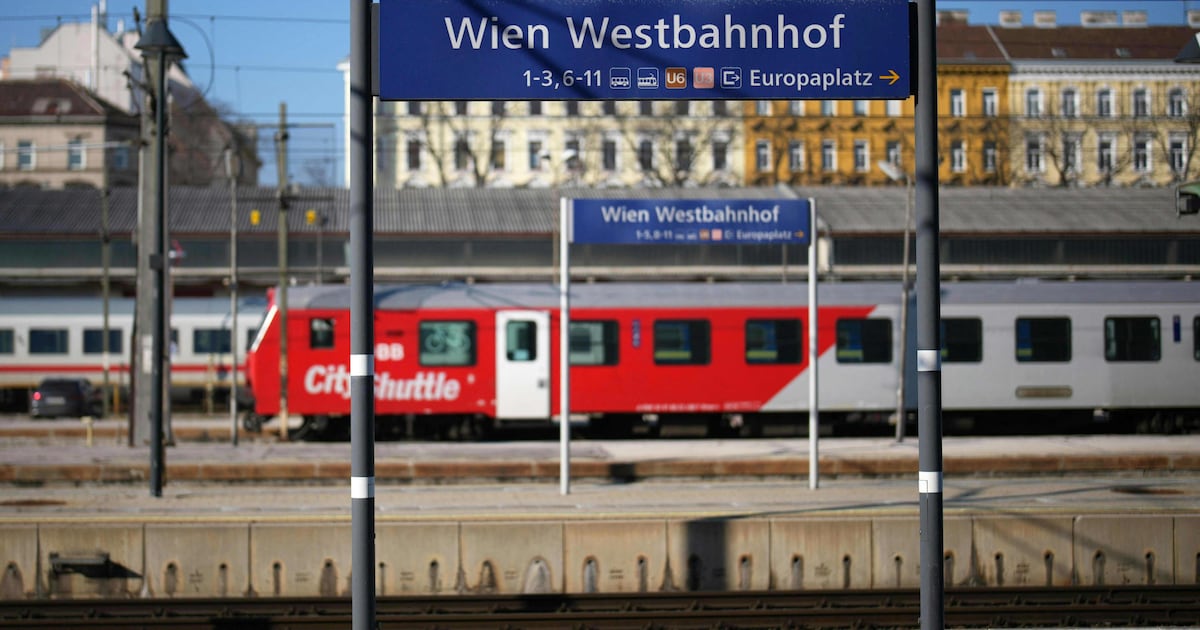 Man springt op vertrekkende hogesnelheidstrein in Oostenrijk na ...