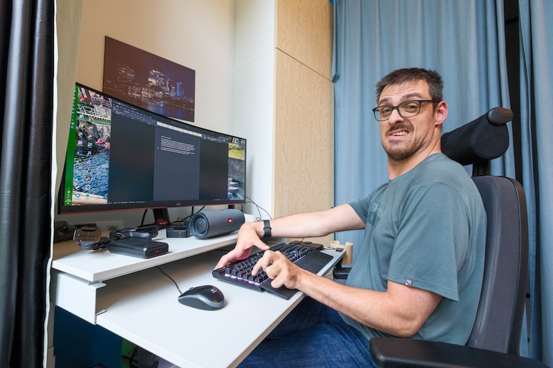 “Mensen zoals ik komen te weinig in beeld”: Jonas (29) toont met ...