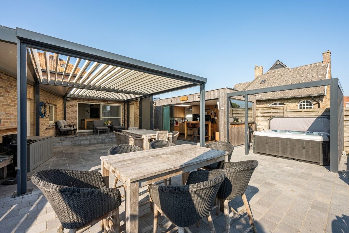 Burgemeester Sandy Evrard verhuist naar iets kleiner: “Mijn hele leven ...