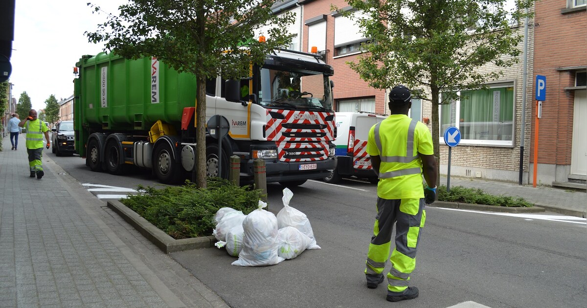 Ivarem start ophaling huisvuil uur vroeger | Mechelen | HLN.be