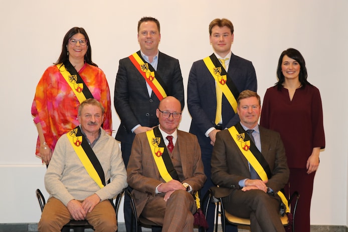 Nieuw gemeentebestuur legt eed af en doet meteen ambitieuze plannen uit ...