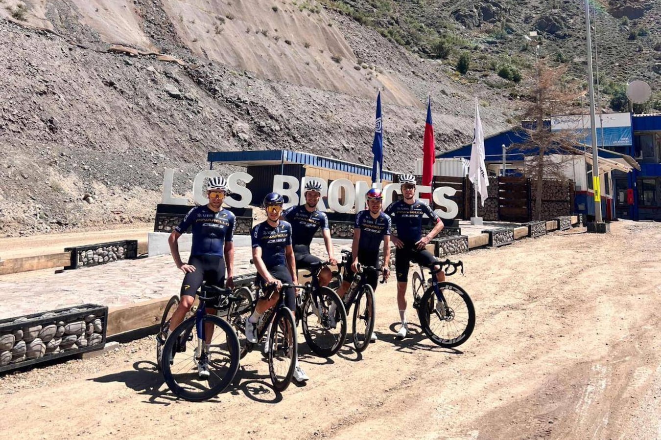 “Hier wonen meer condors dan mensen”: Xandro Meurisse, Brent Van Moer ...