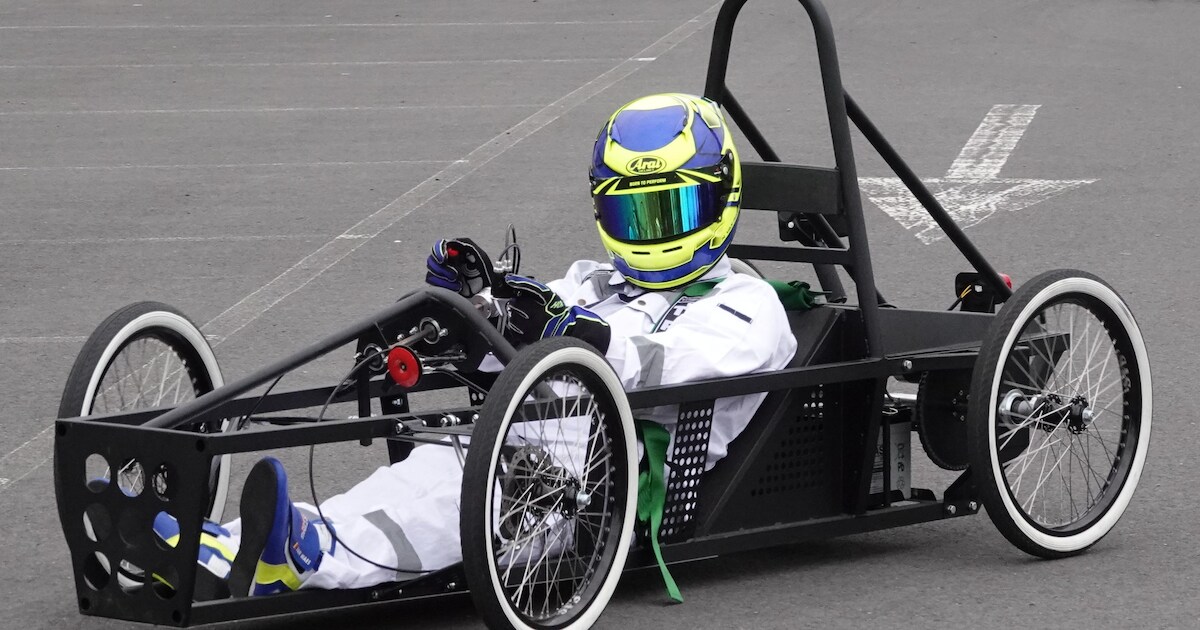 Athena-leerlingen racen met elektrische karts tijdens Greenpower ...