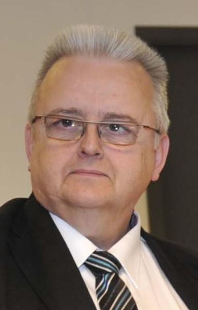 Alex Heyvaert stopt als fractieleider na dispuut | Zemst | hln.be