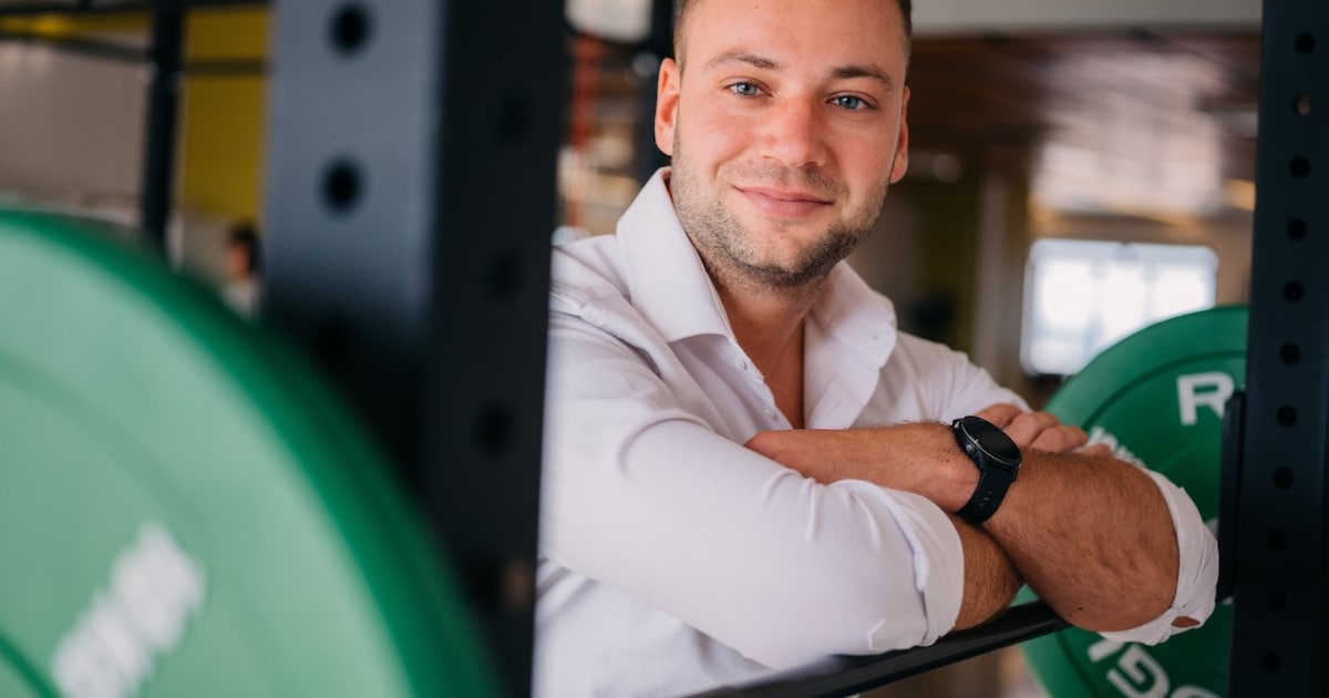 Kinesitherapeut Ewoud (28) genomineerd voor Vlaamse PhD Cup: “Hij vond ...