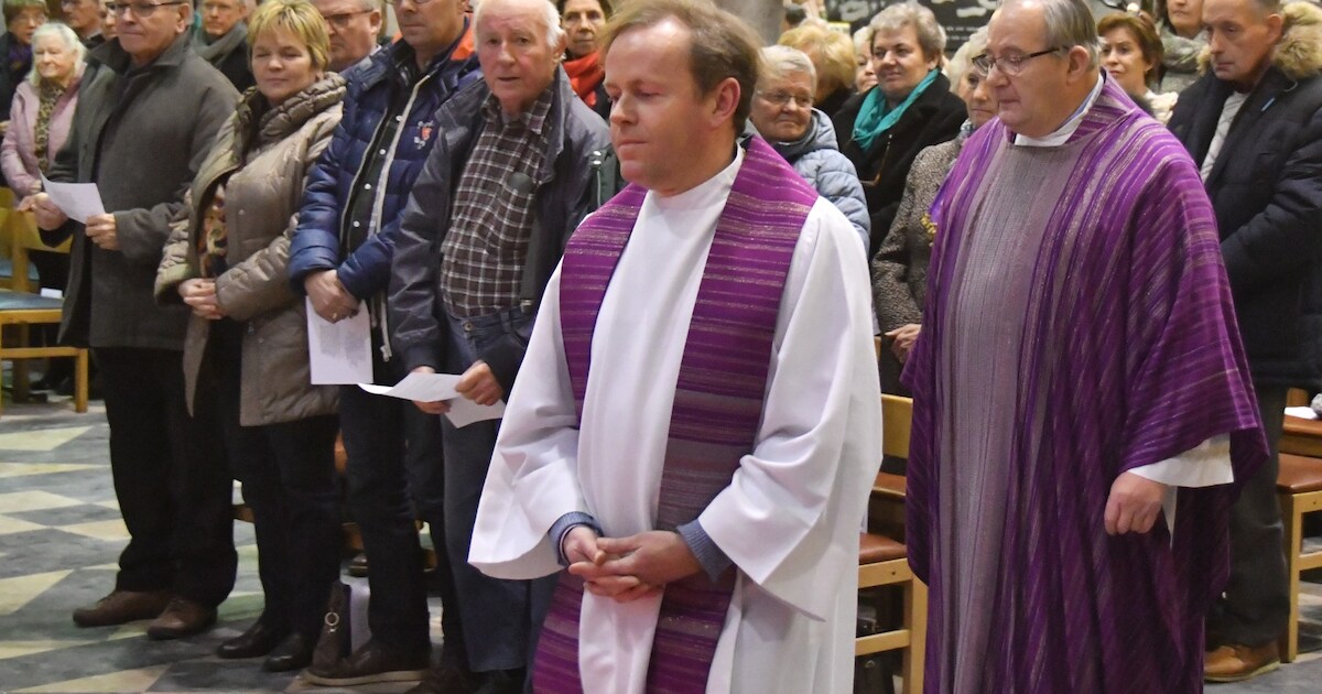 Einde loopbaan voor pastoor Henk Gevaert in Moorslede: “We zoeken een ...