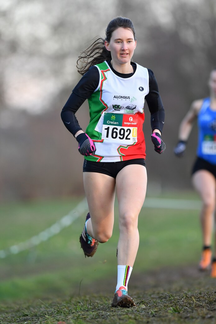 Hanne Pardaens op PK in Gooik baas op de korte afstand | Gooik | hln.be