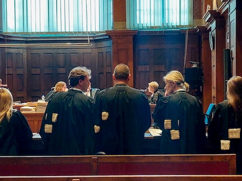 Cocaïnehandel brengt Vlotgrasbende weer in beeld: parket vraag 1,9 ...