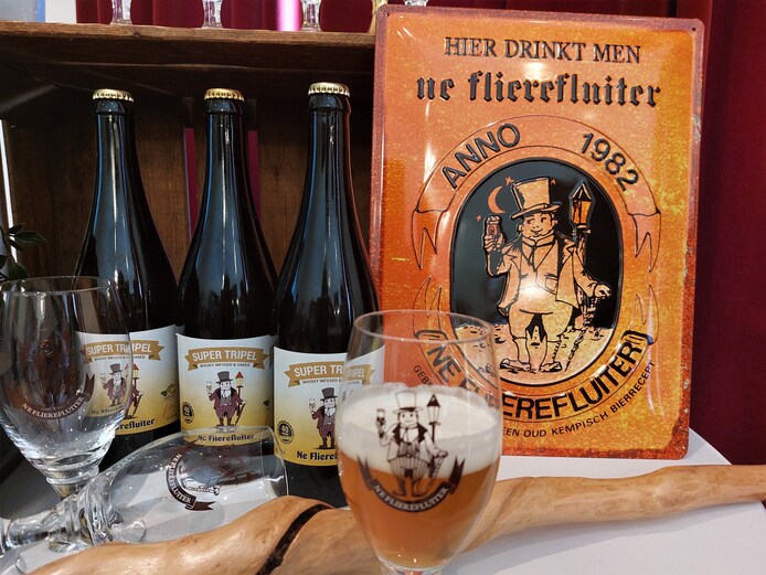 Ne Flierefluiter viert 40-jarig bestaan met Super Tripel: “Whisky ...