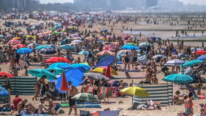 “Hier hebben we héél lang op gewacht”: kust beleeft drukste weekend van ...
