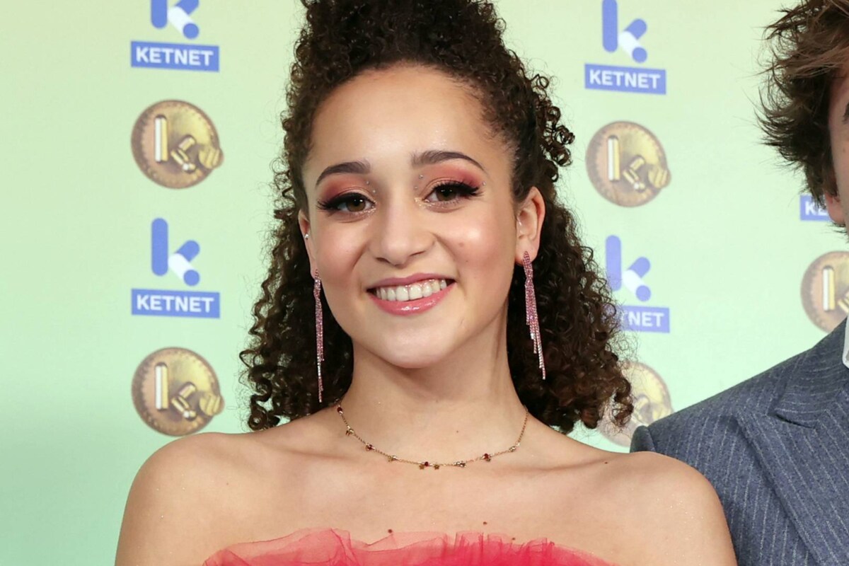 Imea Denooze (20) strikt hoofdrol in nieuwe sprookjesmusical ‘Roodkapje ...