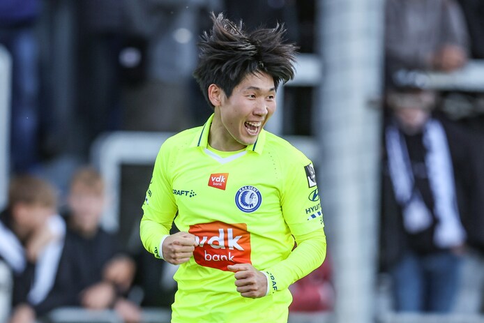 Hein Vanhaezebrouck vindt dat Hyun-seok Hong WK-selectie verdient: “Hij ...