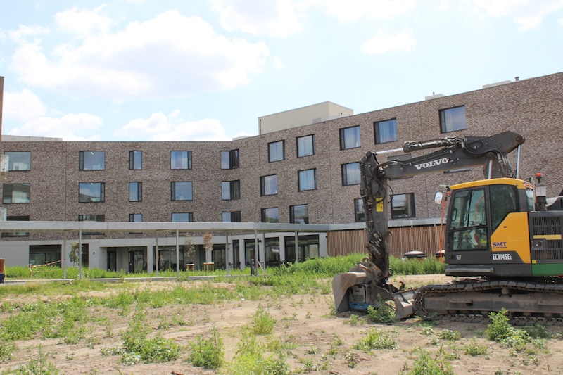 Nieuw woonzorgcentrum Samen in Wakken officieel geopend: “Meer licht, ruimte en verbinding met ...