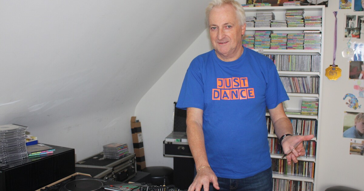 VIDEO. Dj Dirk Stoops bevestigt komst naar #wijzijnlokeren | Lokeren ...