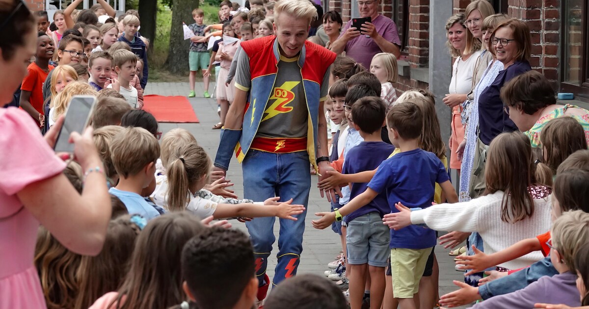 Leerlingen VBS Nieuwenhove dansen net als 30.000 andere kinderen samen ...