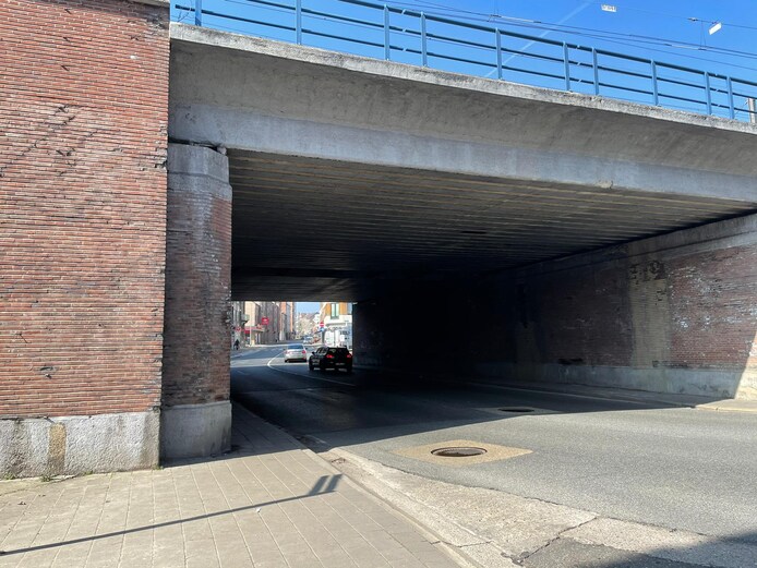 Omleidingswegen moeten doorgaand en zwaar verkeer uit centrum van Tongeren halen | Tongeren | hln.be