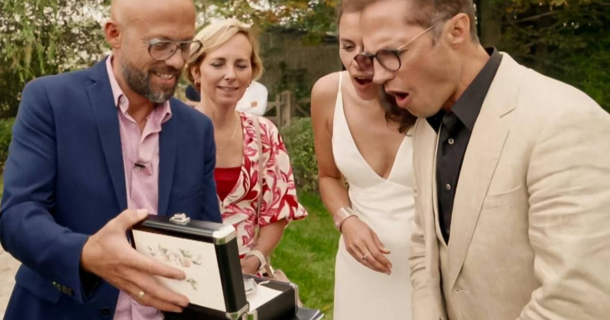 KIJK. Staf Coppens en Beau vissen écht goud op in rivier, en maken er ...