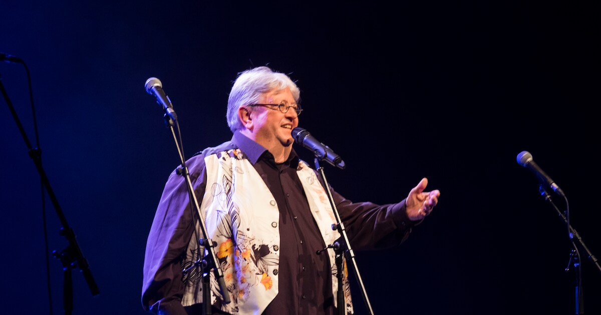 Luc Caals zegt optreden af om gezondheidsredenen | Showbizz | hln.be