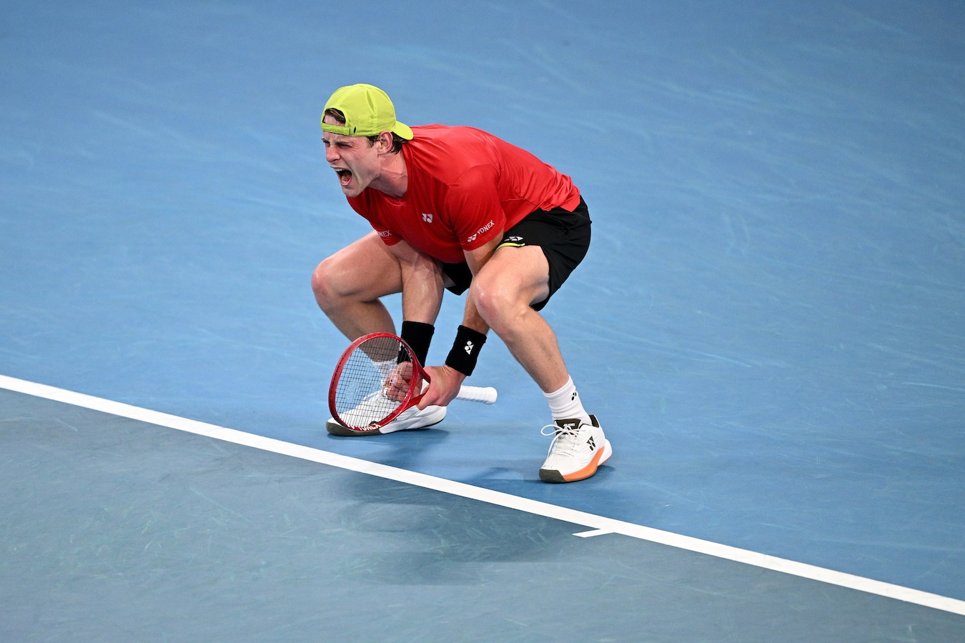 België boven down under: Elise Mertens stuwt ons land in zog van Bergs ...