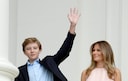 Let op Barron Trump, de 2,06 meter lange zoon: “Hij wordt klaargestoomd ...