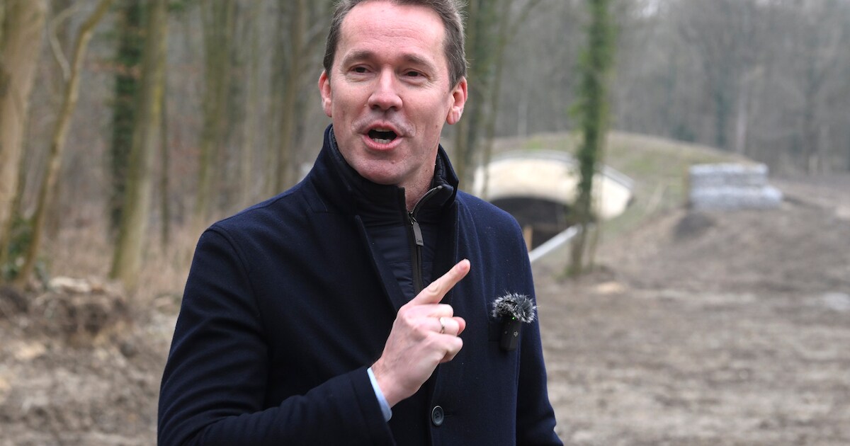 Brouns werkt aan turboprocedure om defensie sneller vergunningen te ...