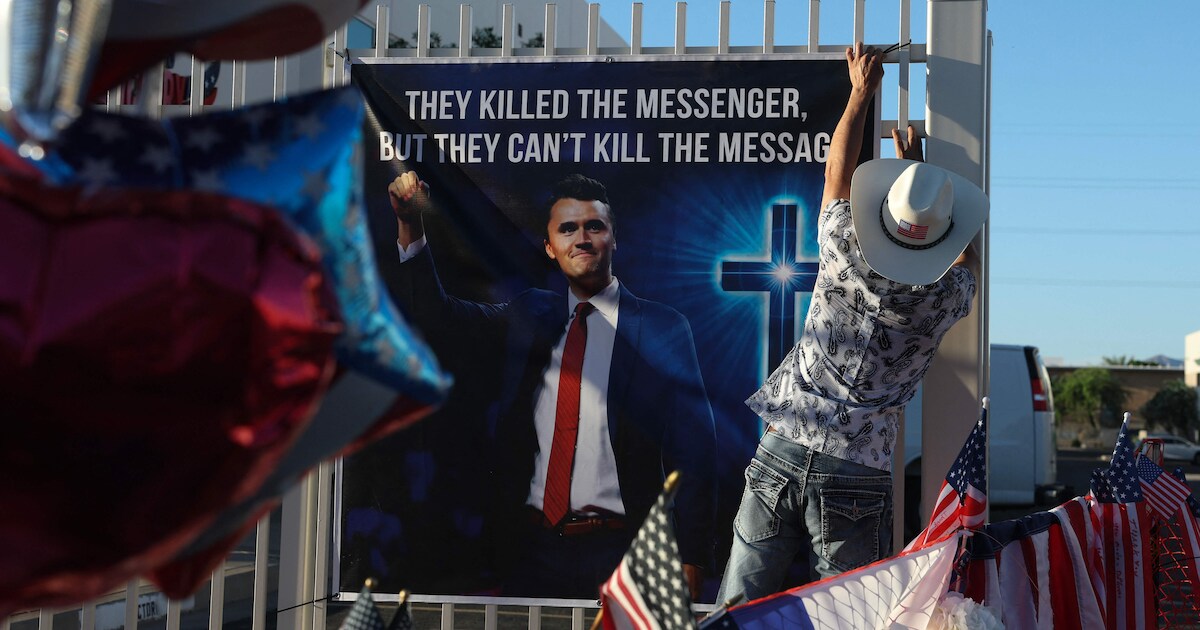 Gewapende man opgepakt in stadion waar morgen afscheidsdienst Charlie ...