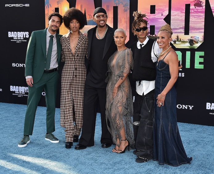 Nadat ze hun ‘scheiding’ wereldkundig maakten: Will Smith en Jada samen op de blauwe loper van ...