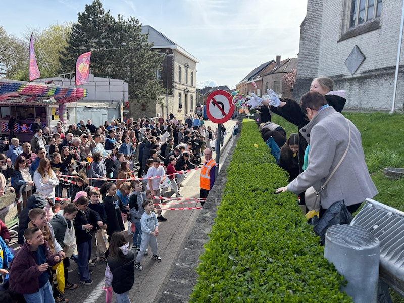KIJK. Jaarmarkt en paasworp sluiten goed gevuld paasweekend in Diegem ...