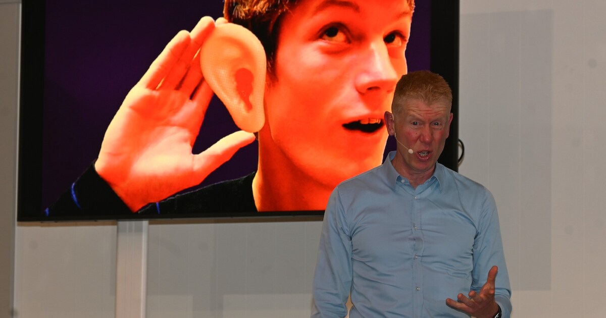 Inspiratiesessie met spreker en acteur Frederik Imbo tijdens week van ...