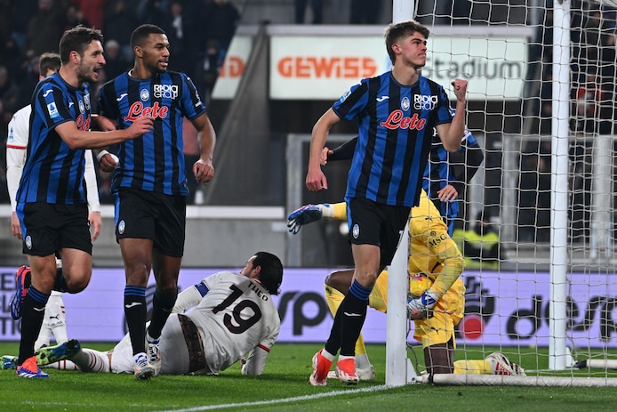 Mede dankzij Charles De Ketelaere: Rode Duivel met goal belangrijk ...