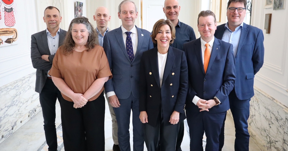 Burgemeester looft vertrekkend korpsoverste Maria De Sterck: “Een ...