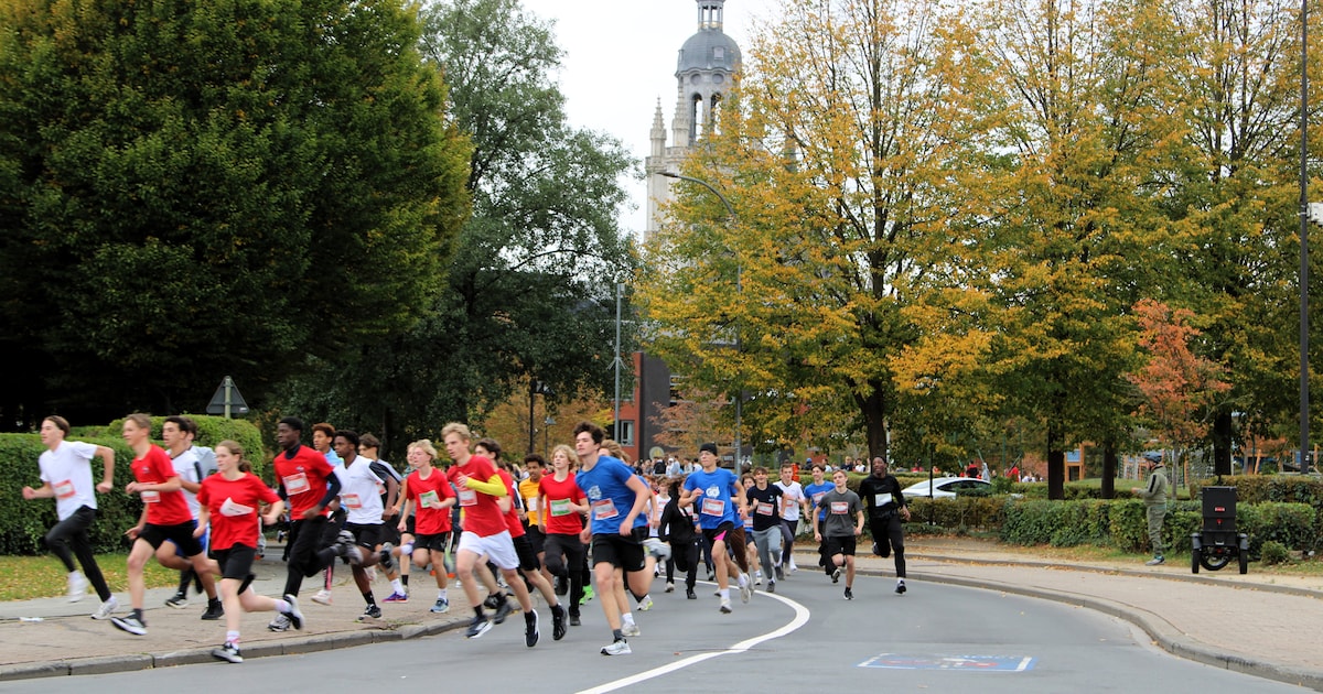 KIJK. Urban Run Halle brengt 6.000 Halse studenten samen | Halle | HLN.be