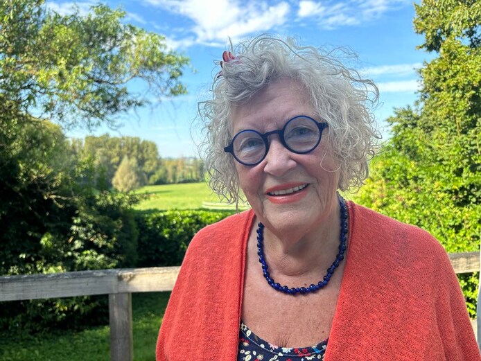 Tien jaar nadat Koning Filip haar benoemde tot Commandeur van de ...