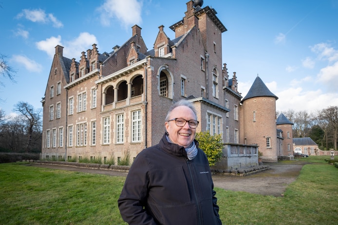 REPORTAGE. In kasteeldomein Hof te Melis houdt Patrick (59) de boel ...
