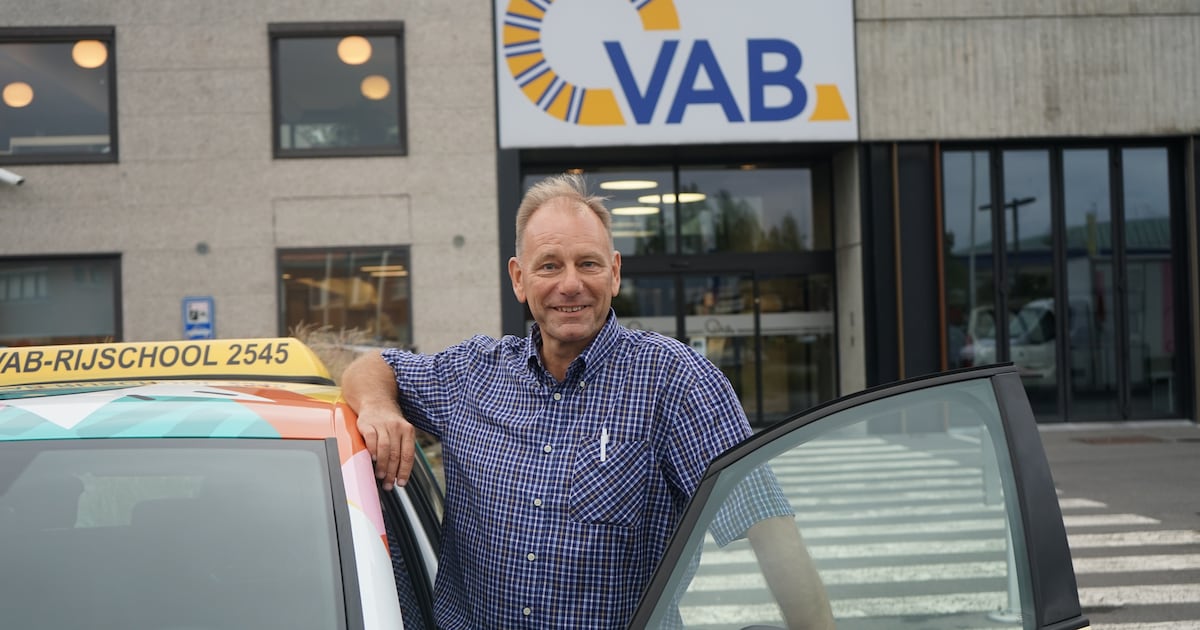 Wilfried (66) werkt al 50 jaar bij VAB-rijschool: “De meest voorkomende ...