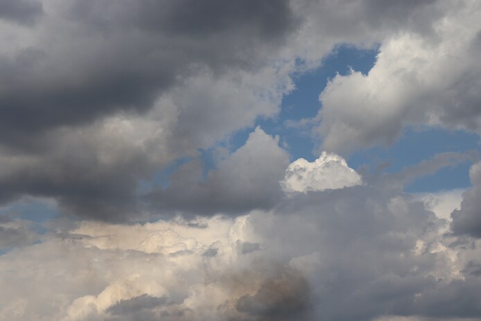 WEERBERICHT. Vanochtend lichte regen en bewolking in Sint-Truiden ...